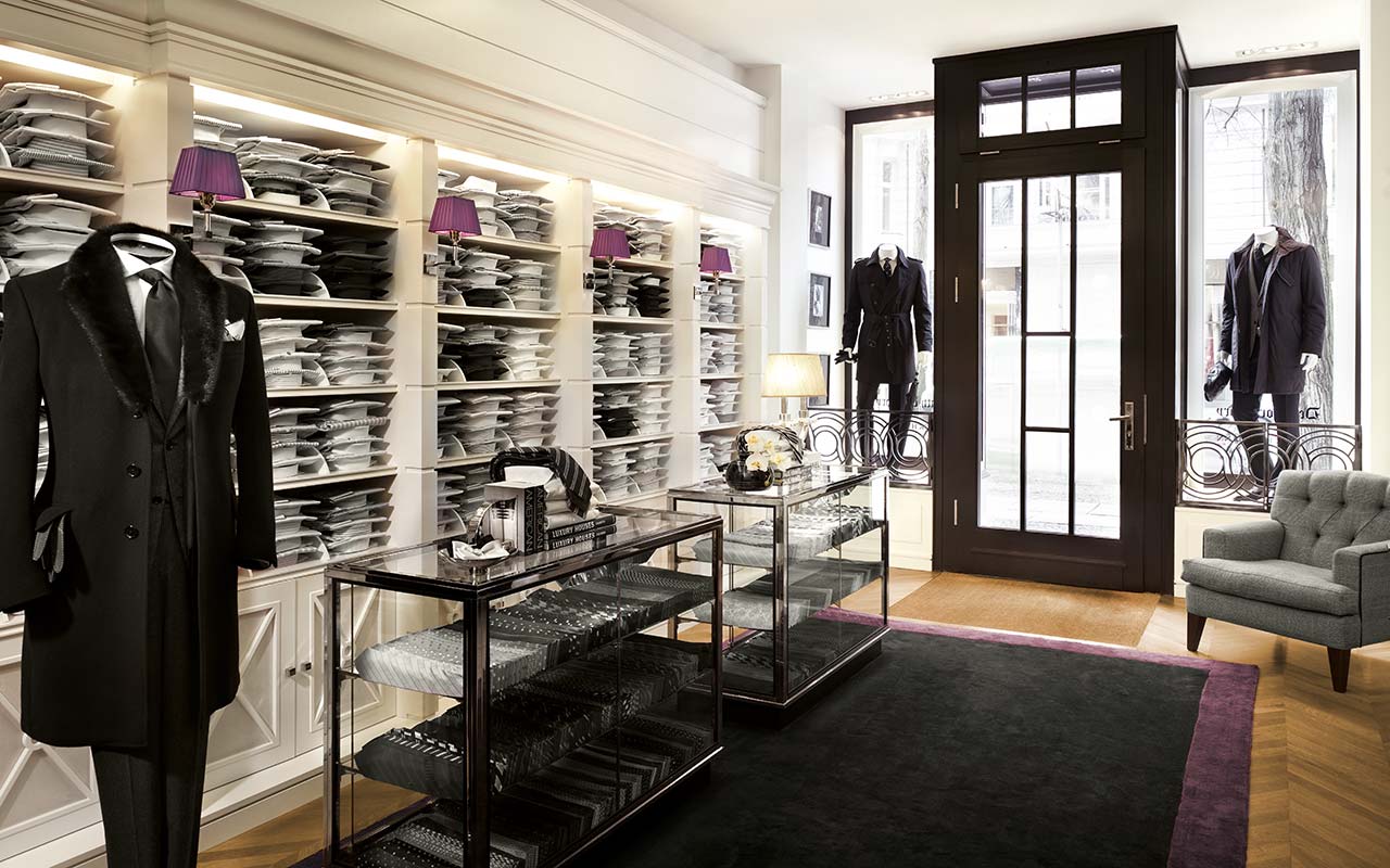 PATRICK HELLMANN Collection